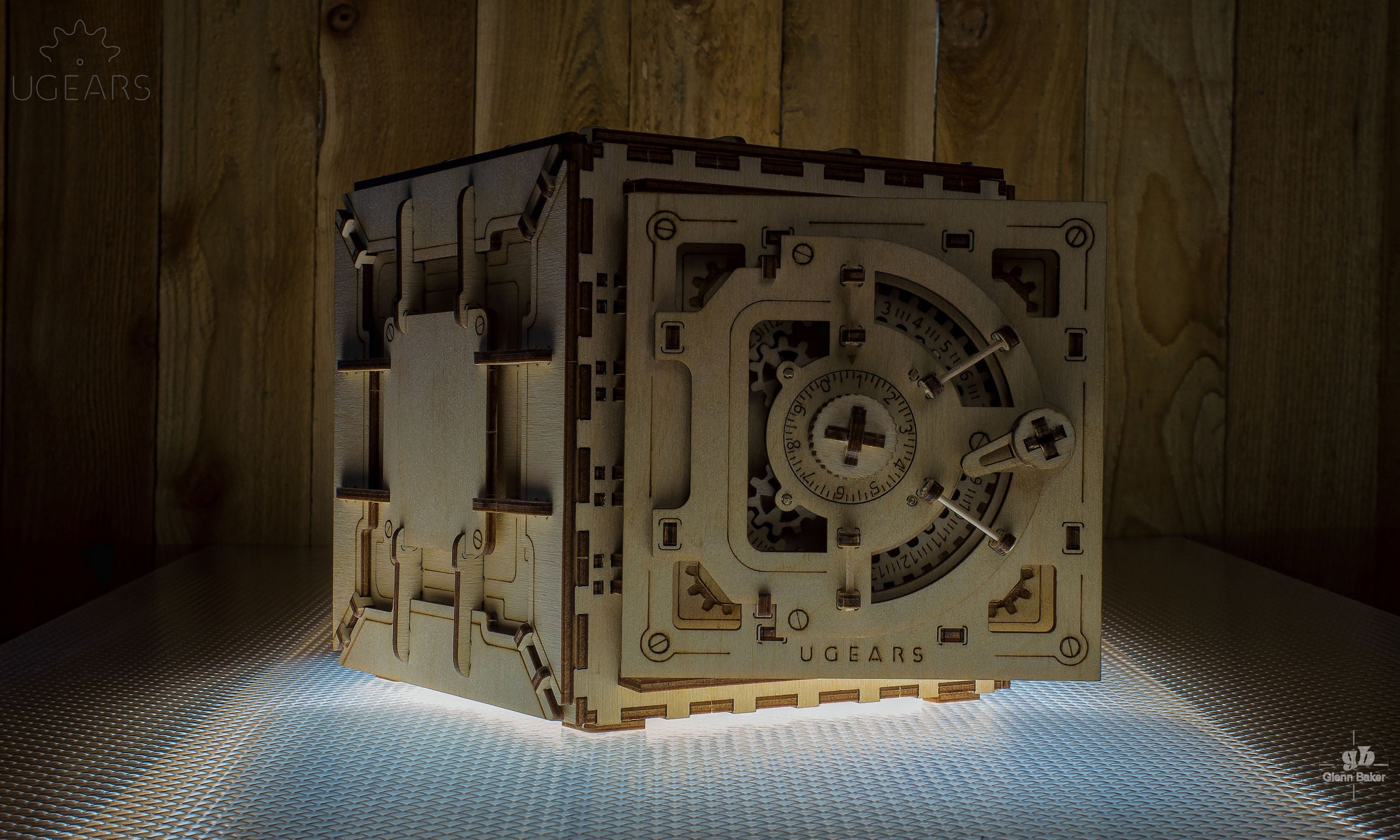 🔐 UGears Safe – Build Your Own Working Mechanical Model – Mechanical Models